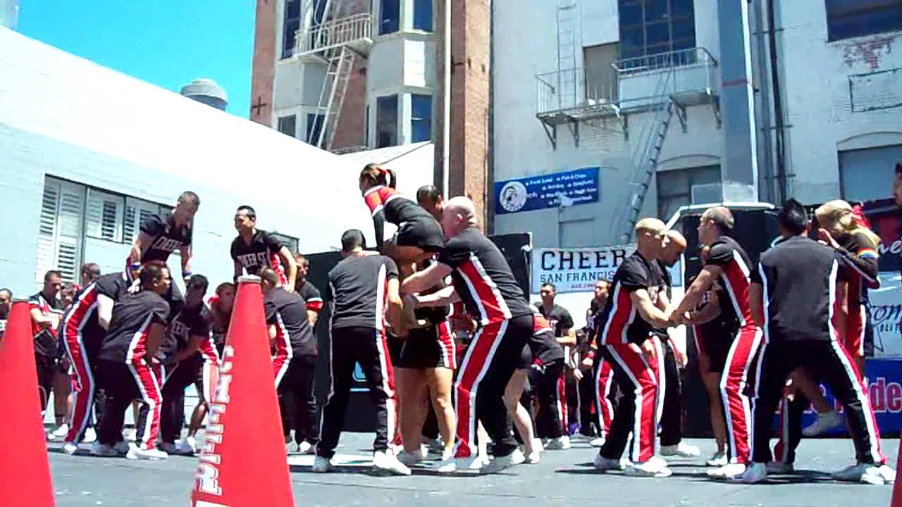 Cheer SF 2011 San Francisco Pride - YouTube