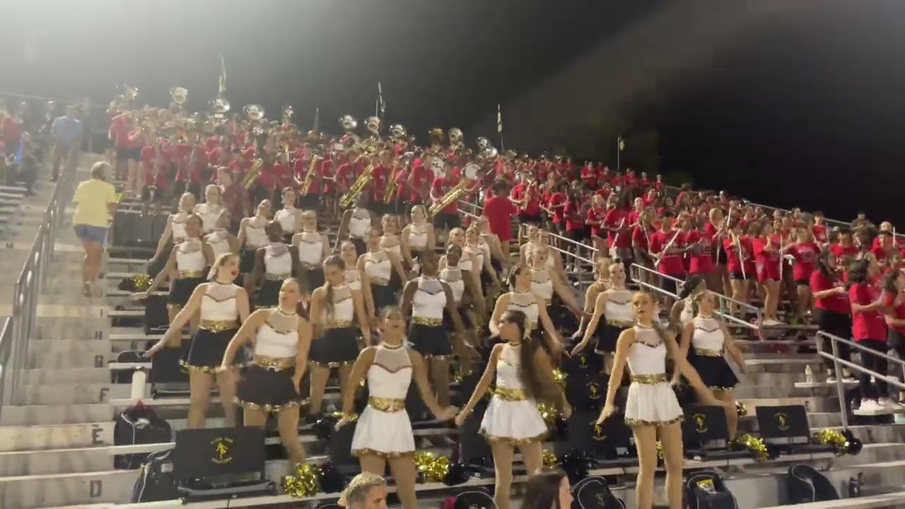 Klein Oak Panther Band - Land of 1000 Dances - YouTube