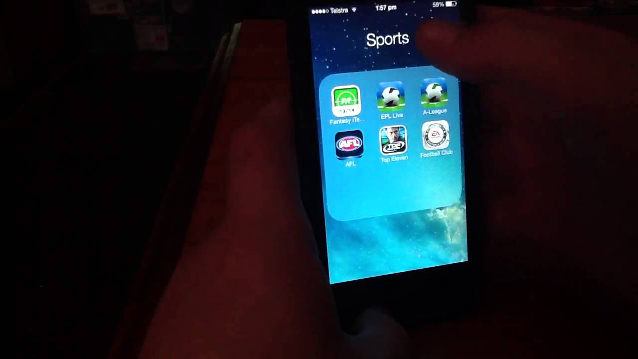 How to delete an unwanted app icon on iOS 7 - YouTube