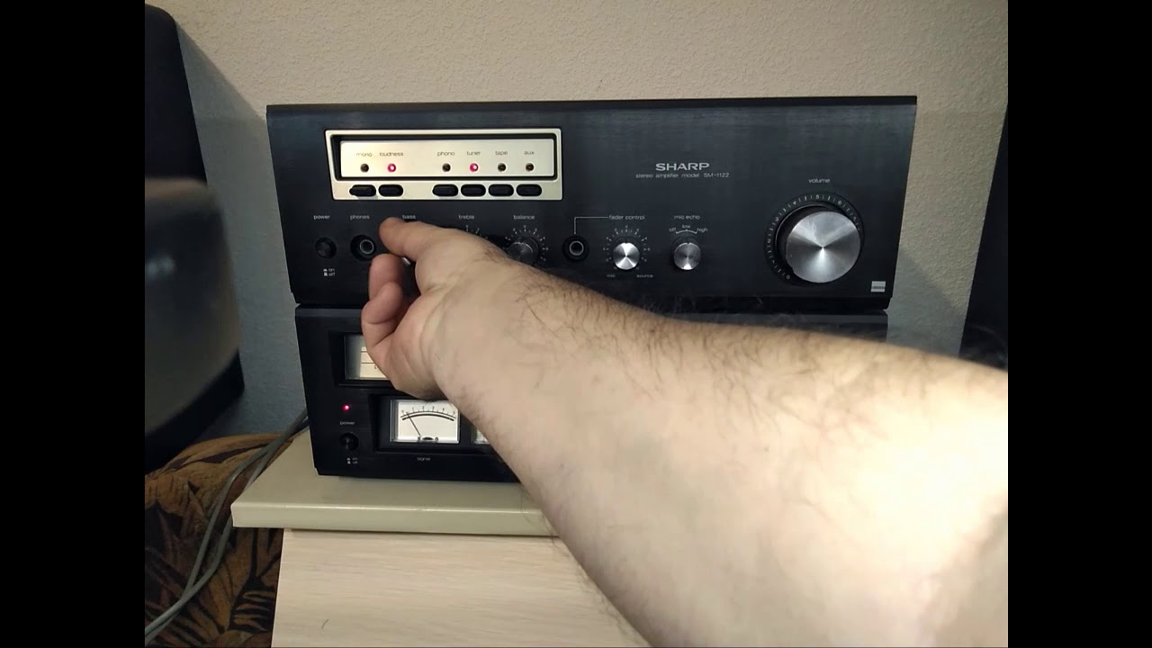SHARP SM-1122 Stereo Amplifier & ST-1122 FM/MW/LW Stereo Tuner - YouTube