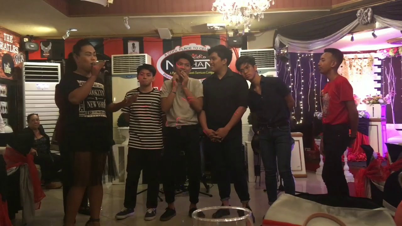 Debut parlor games (Nathans restaurant) - YouTube