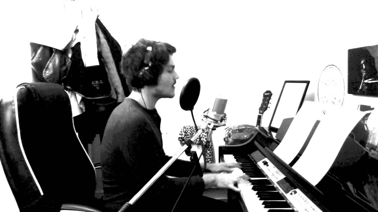 Sam Scherdel - Beneath Your Beautiful (Labyrinth ft. Emeli Sande Cover ...