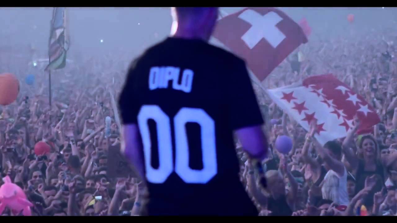 Major Lazer Powerful feat Ellie Goulding & Tarrus Riley Live in Europe ...