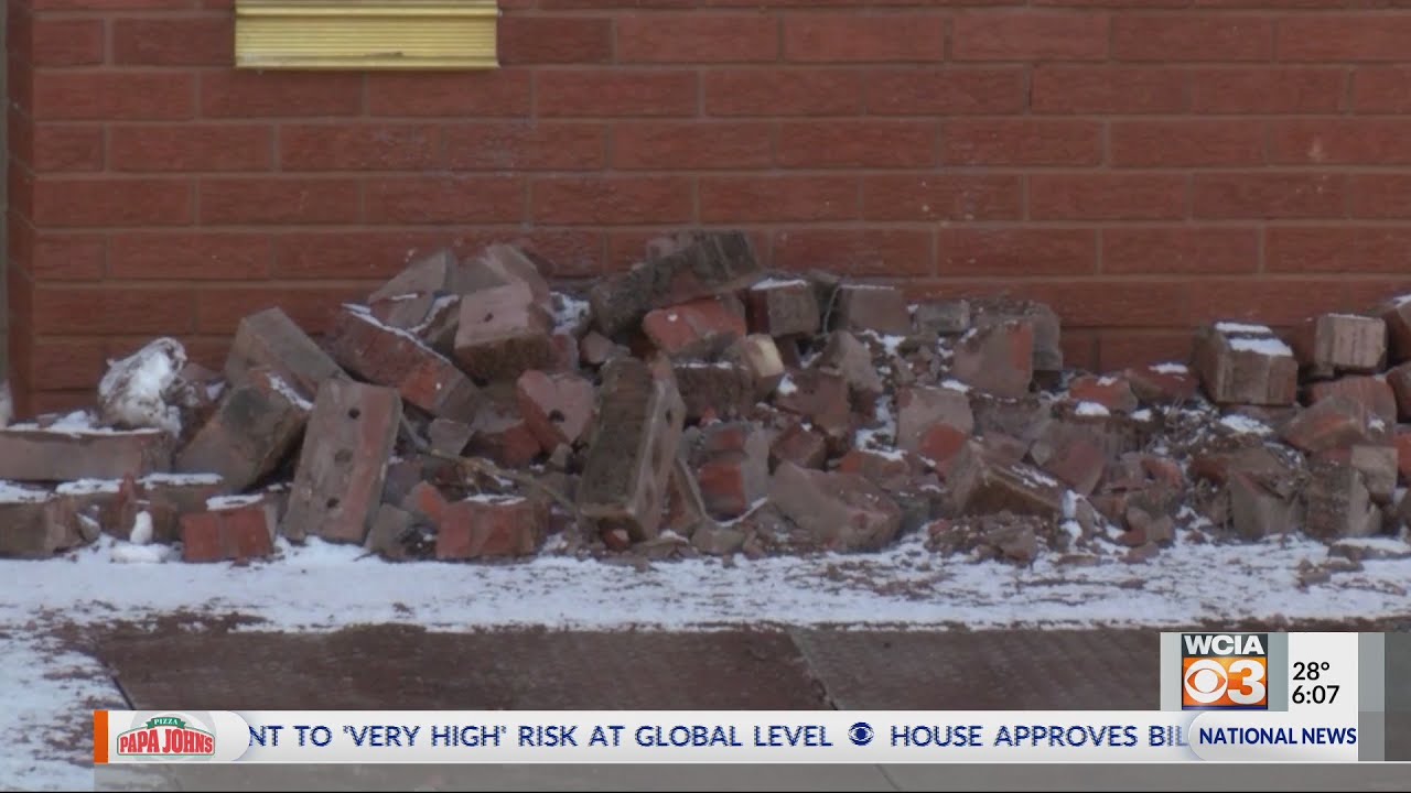 Bricks falling update - YouTube