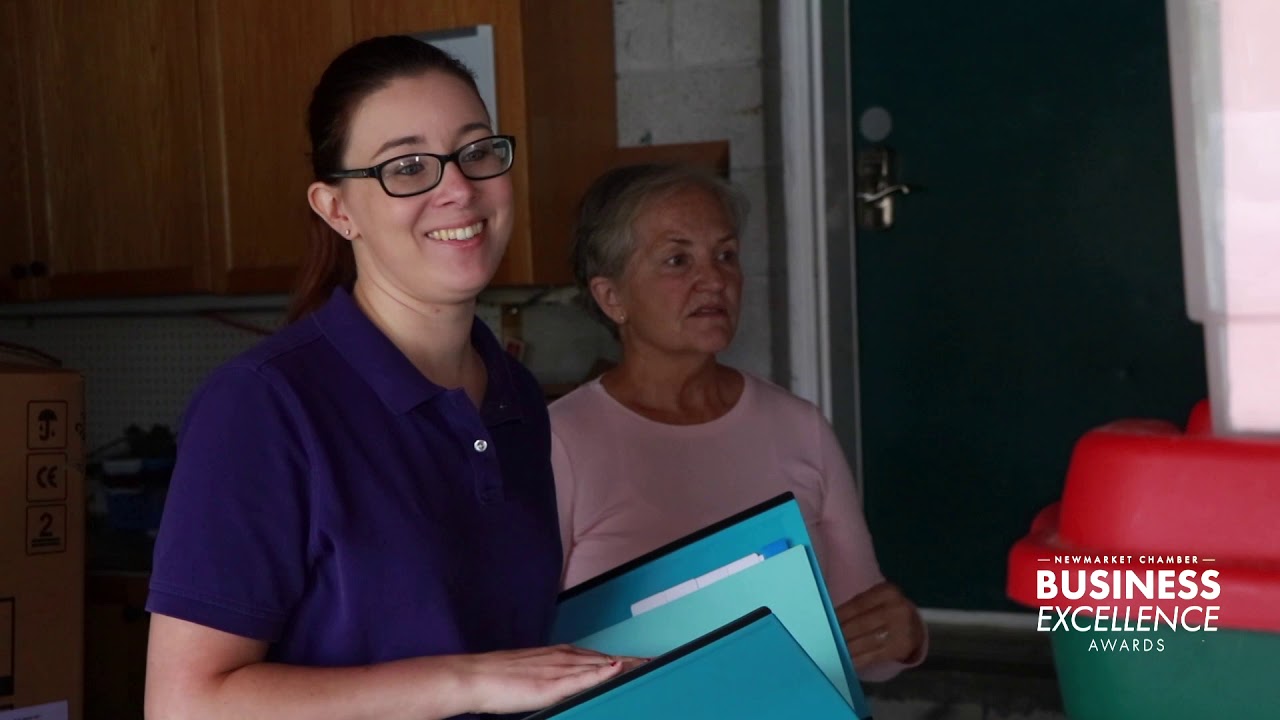 Downsizing Diva - YouTube