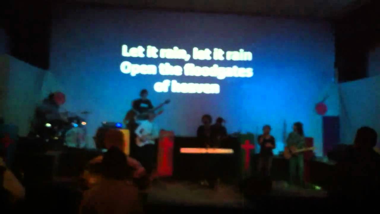 Consumed Band Singing Let it rain @ TakeOver Youth Conference! - YouTube