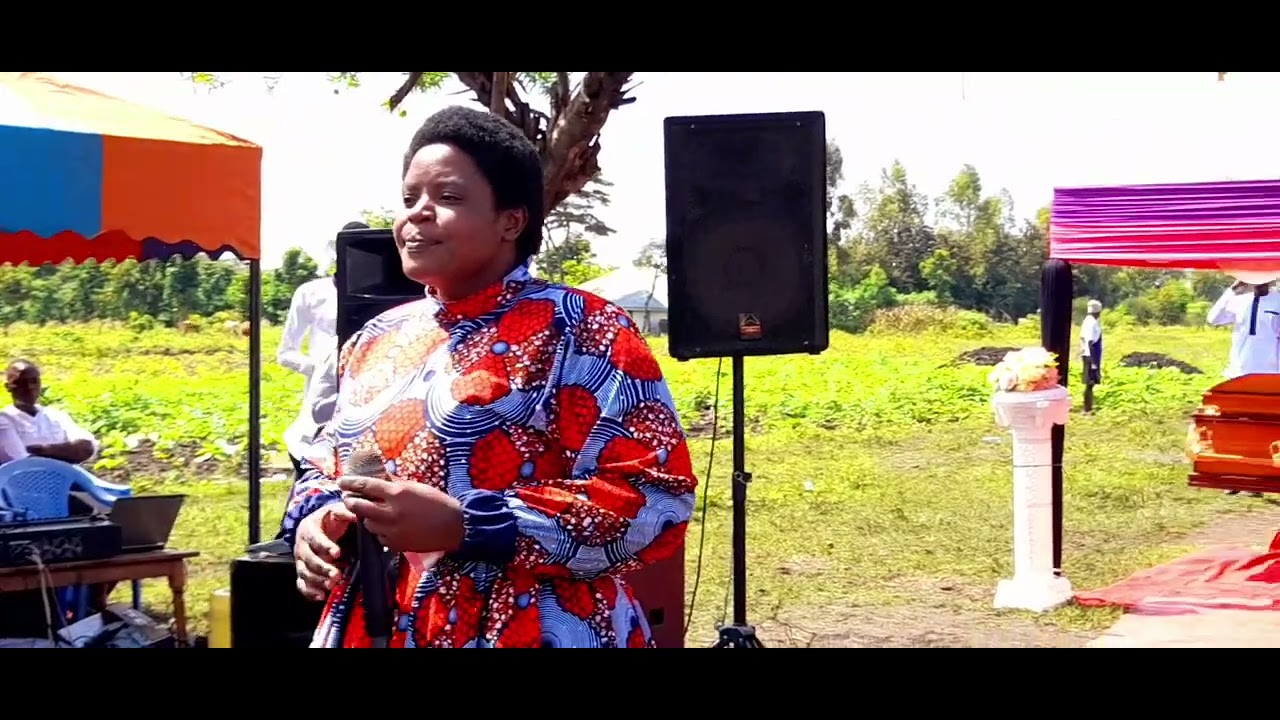 ITIMO MADONGO -- WINTER LEONARDS - YouTube