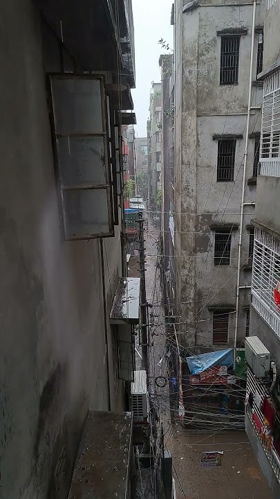 ঢাকাতে বজ্রপাতসহ প্রচুর বৃষ্টিপাত চলছে||Heavy Rain in Dhaka||KTW24 TV - YouTube