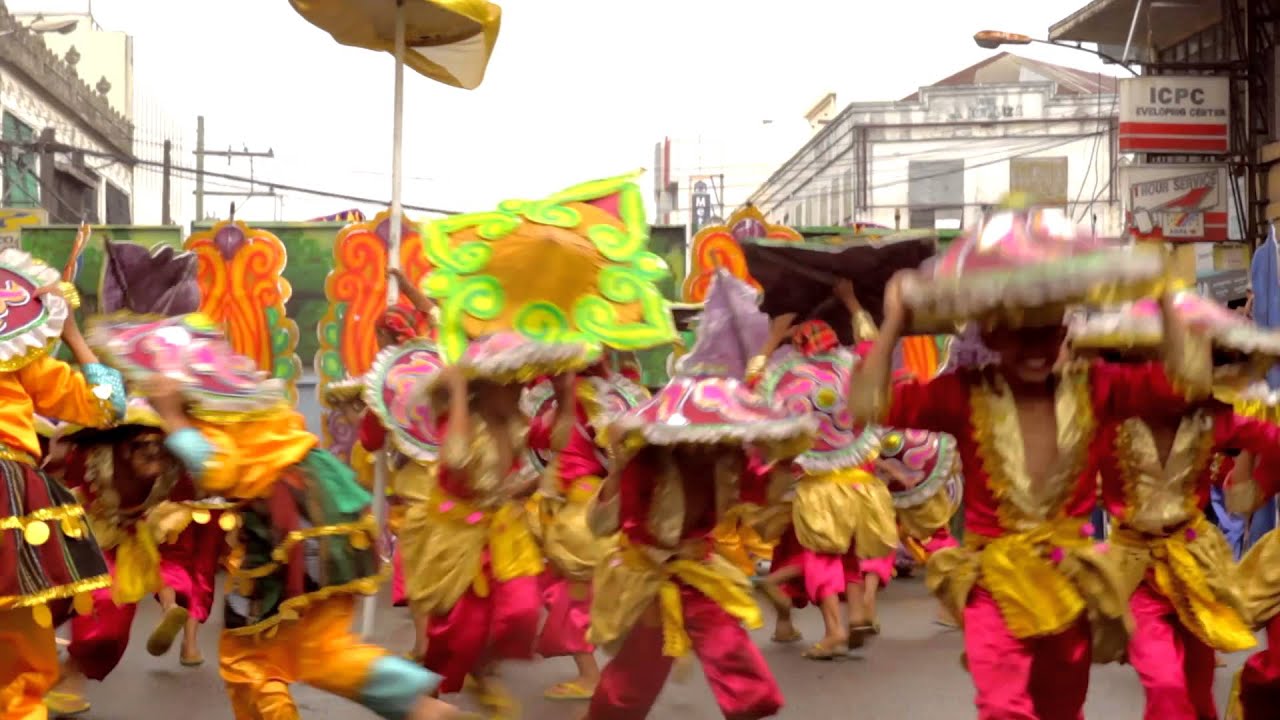 Tacurong City's Pride: Talakudong Tribe during Dinagyang 2015 - YouTube