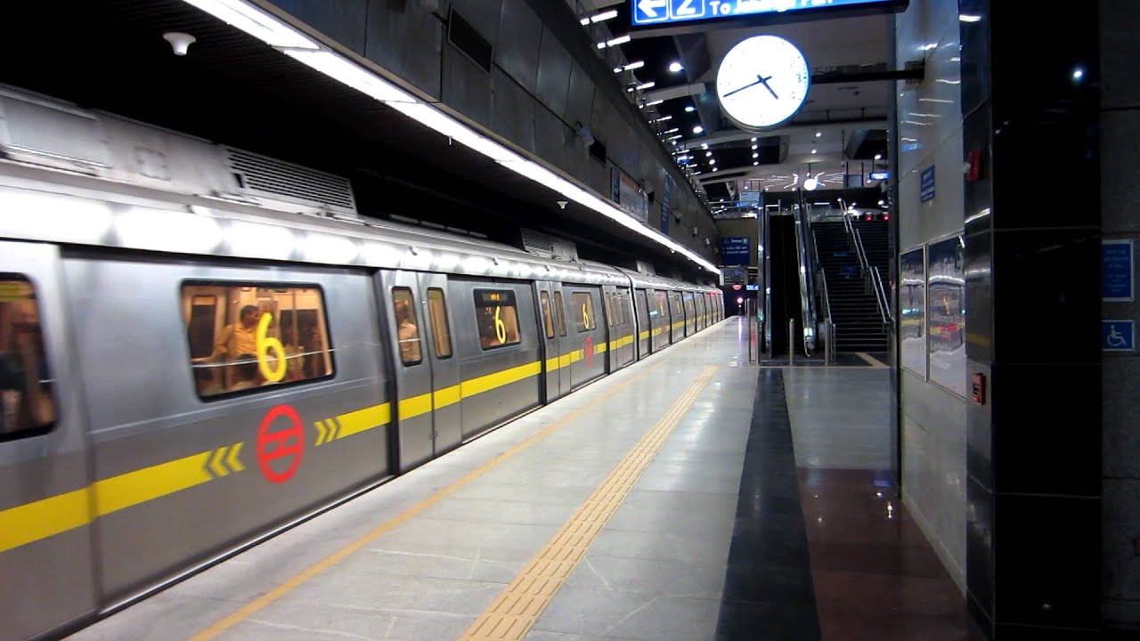 Delhi Metro - Jor Bagh station departure - YouTube