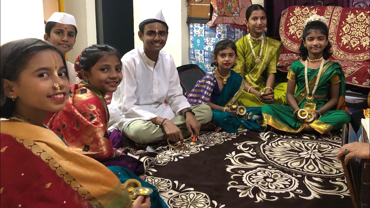 टाळ बोले चिपळीला(Marathi Abhanga) शारदा संगीत विद्यालय🚩😊 - YouTube