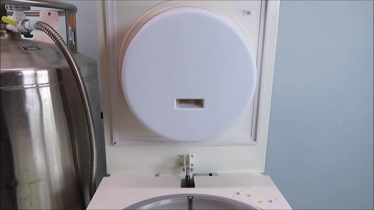 Thermo Scientific CryoPlus 1 Liquid Nitrogen Storage System - YouTube