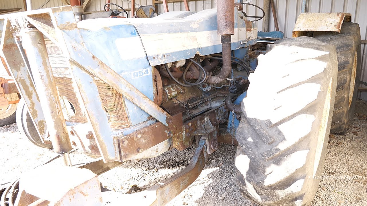 1969-79 Ford Super 6 County 954 Tractor with Bulldozer Blade in ...