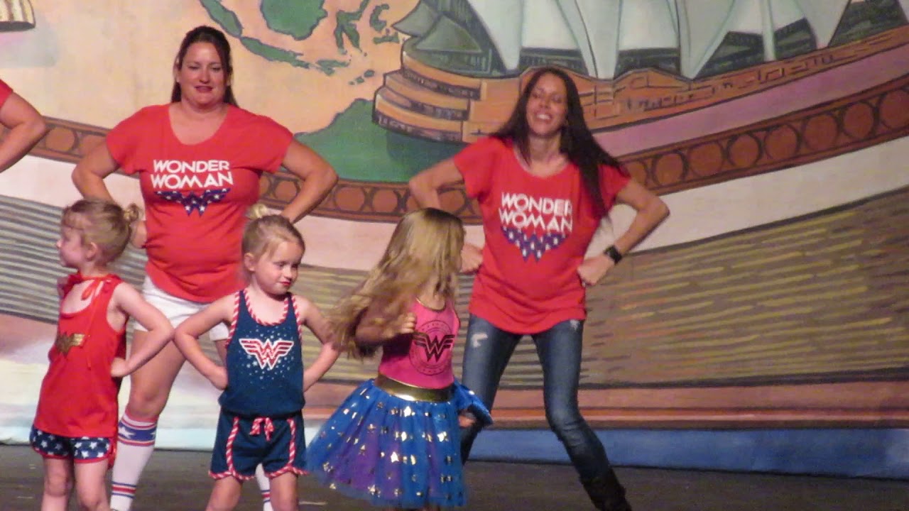 Wonder Woman Dance - YouTube