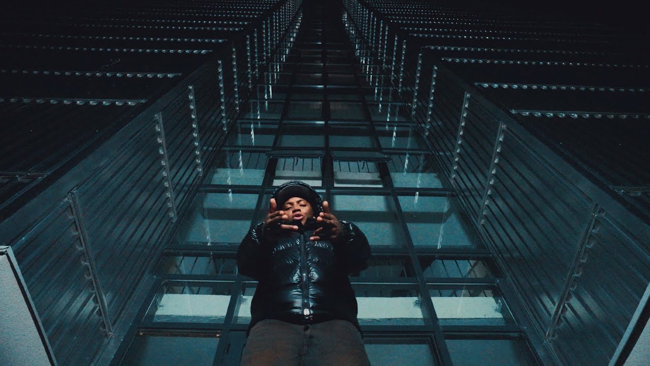 Pajel - BOZZEZ (prod. von PzY) [official video] - YouTube