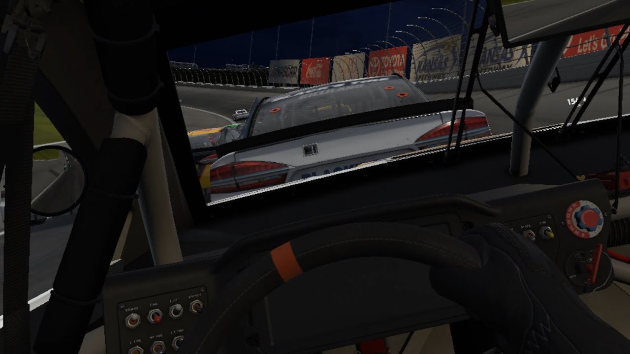 NASCAR HEAT 3 in VR kansas Oculus Rift - YouTube