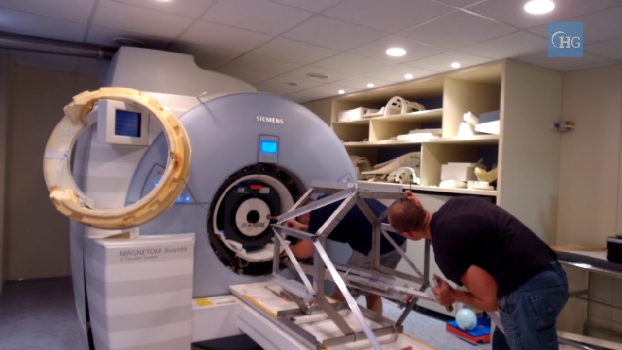 MRI service Avanto Shimming (full process, timelapse) - YouTube