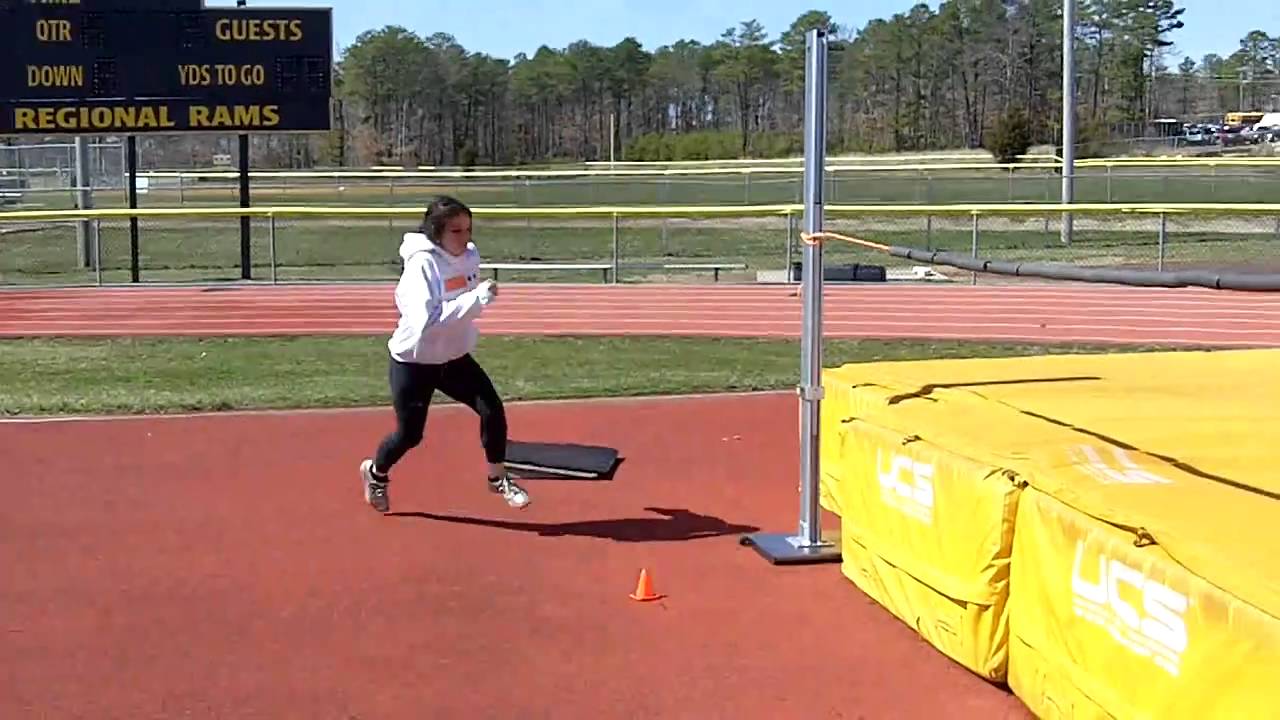 High Jump practice 4 strides BA Sr 1 - YouTube