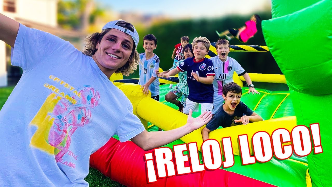 ¡EL ÚLTIMO VECINO EN CAER DEL RELOJ LOCO GANA! - YouTube