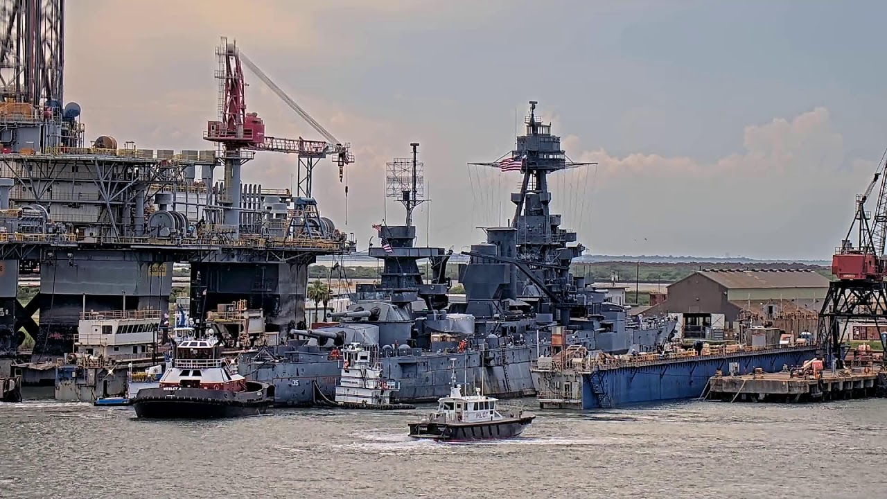 USS Texas from Galveston Harbor Cam on Saltwater-Recon - YouTube