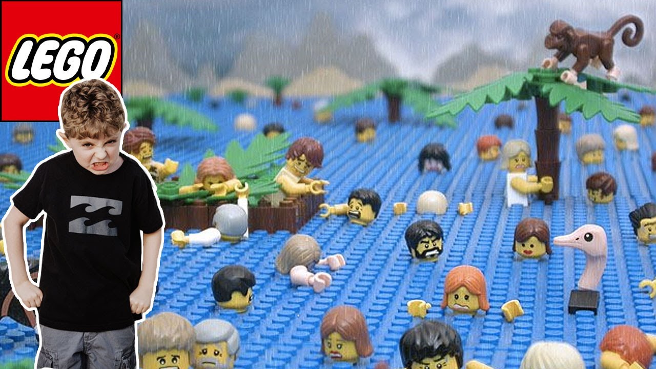 LEGO Disaster Flood of The Crazy Town - YouTube