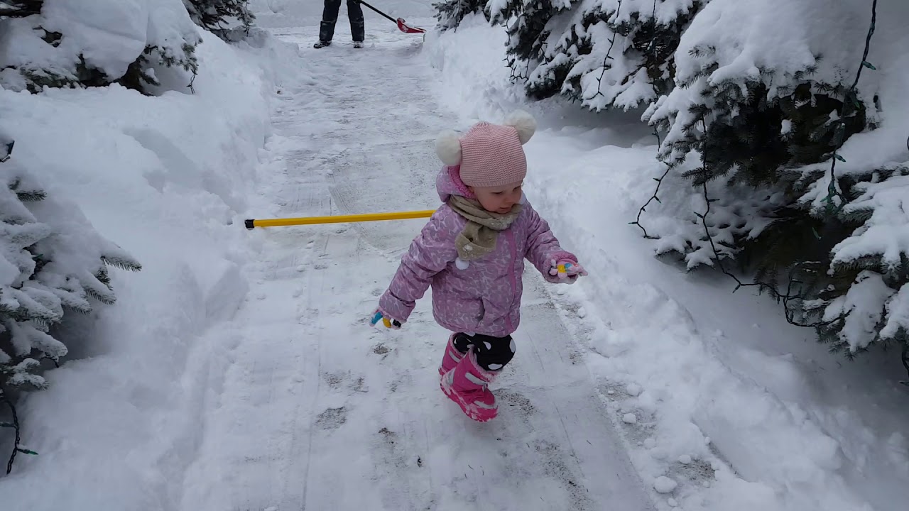 Crazy Amount of Snow!!! It's Infinity snow! - YouTube