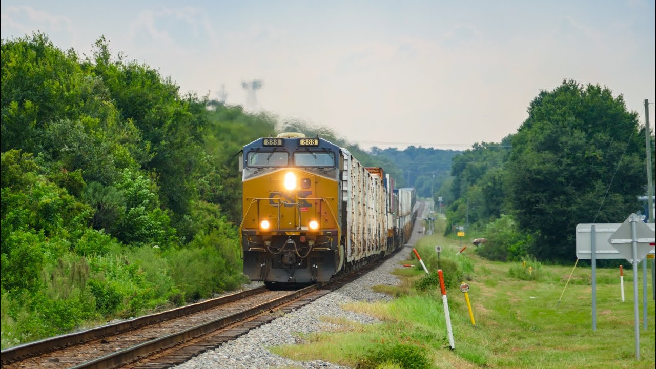 CSX 888 Leads I044 Through Dover Florida ft. Amtrak 164! - YouTube