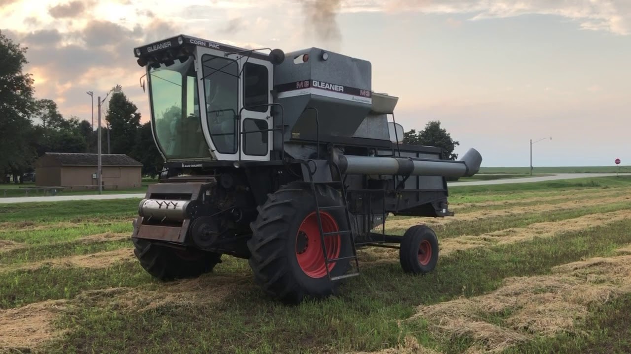 BigIron Online Auction, FL8919 Gleaner Combine M3, 09-25-19 - YouTube