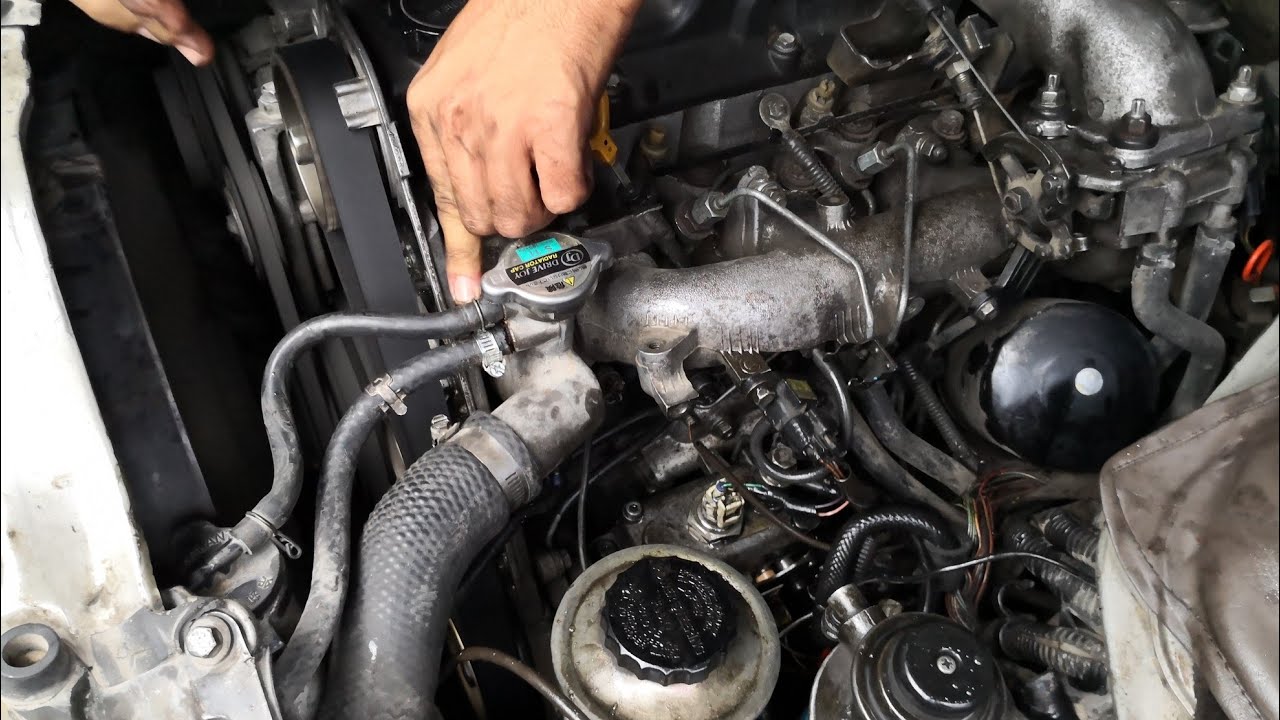How to Toyota 1kz diesel engine start, 1kz diesel pump work - YouTube