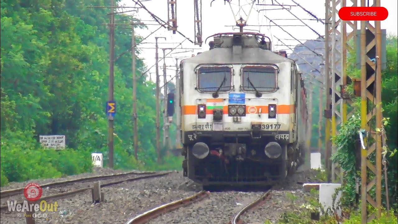 The New Delhi Sealdah Rajdhani Express Curve Passing Action | The ...