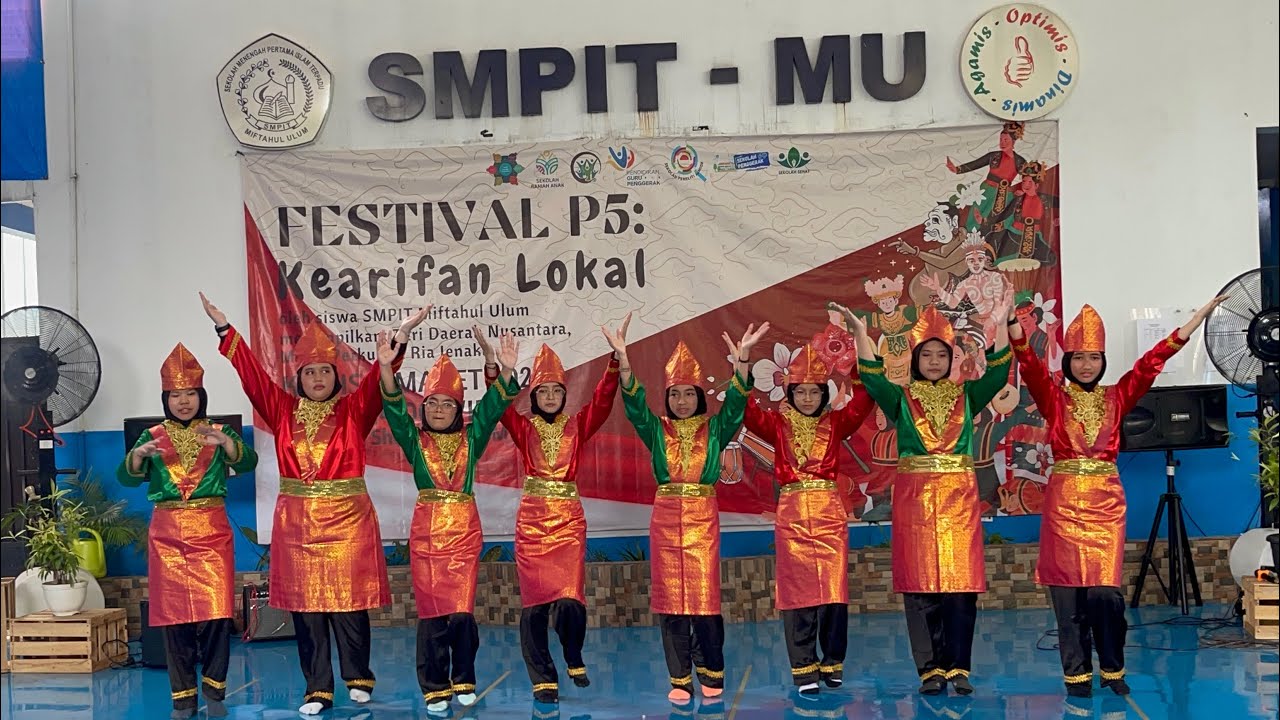 Keindahan Gerak Tari Tak Tong Tong - Festival P5: Pelajar Pancasila ...