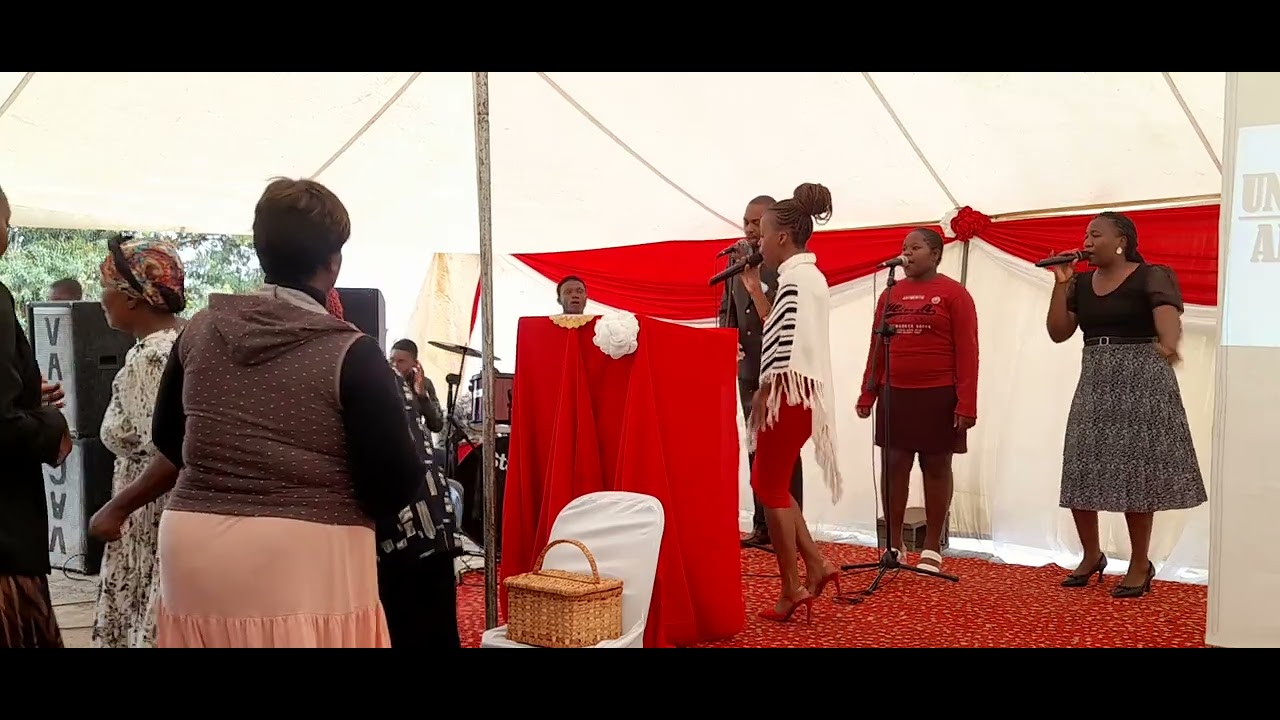 ANGENTA NOME YINI // VAC PRAISE TEAM // - YouTube