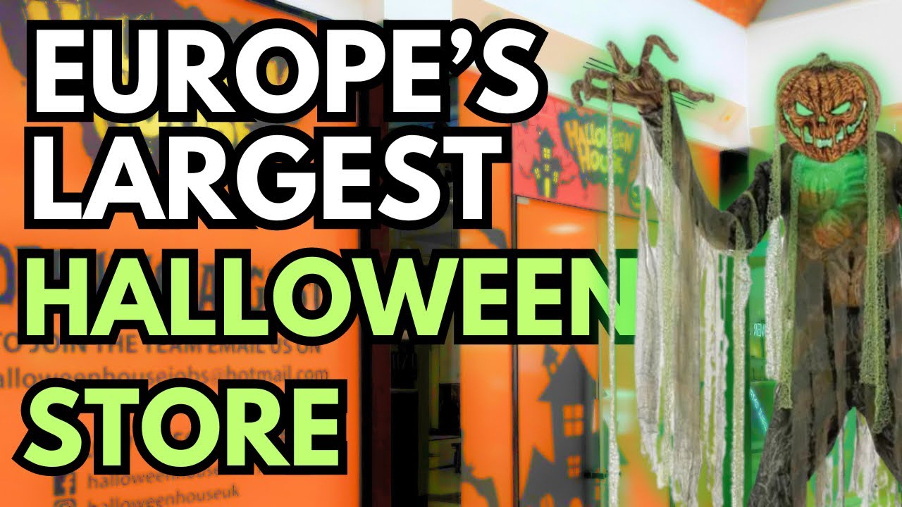 WE VISITED ENGLANDS BIGGEST HALLOWEEN STORE | HALLOWEEN HOUSE - YouTube