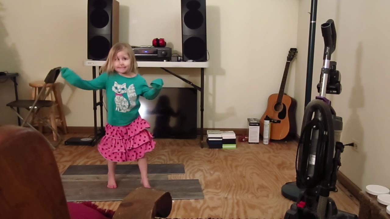 Daisy Dancing 2 - YouTube