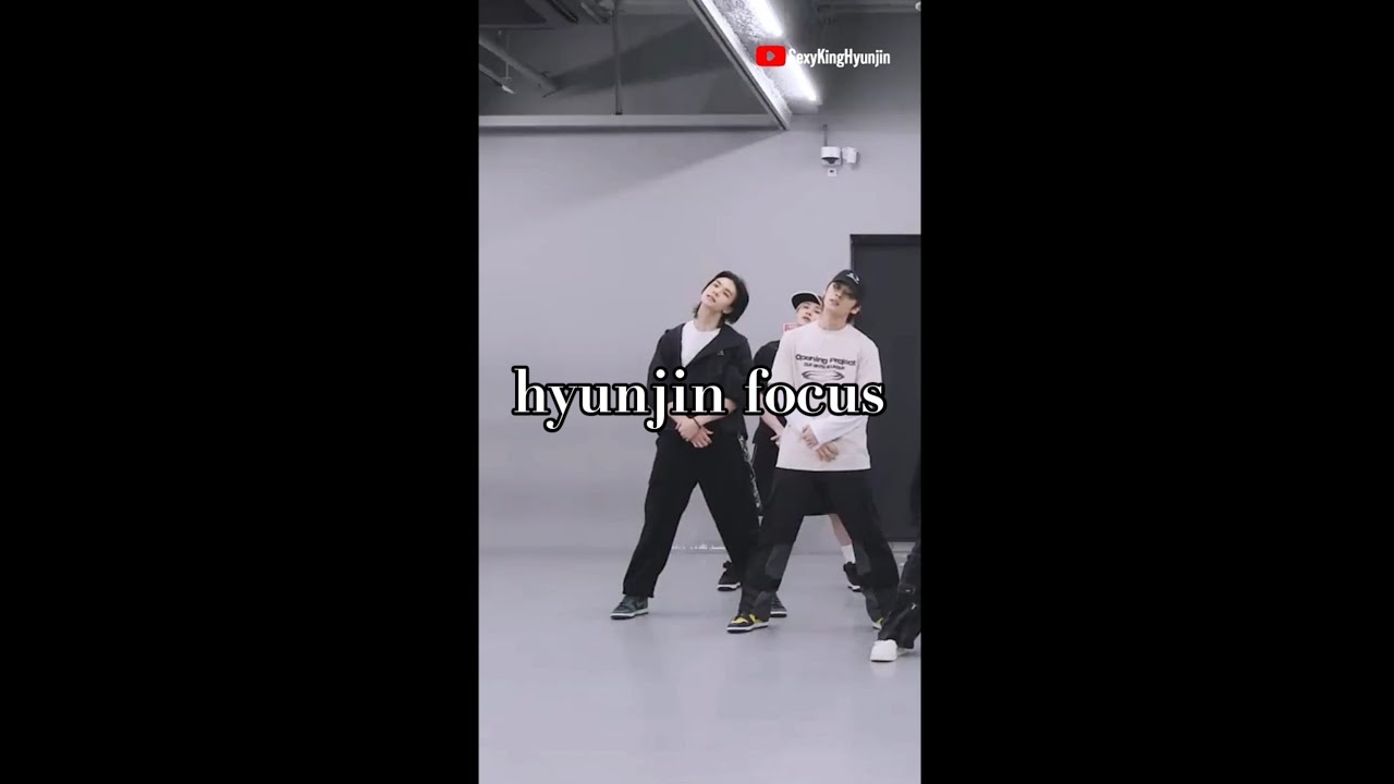 Stray Kids 'S-CLASS' Dance Practice Hyunjin Focus - YouTube