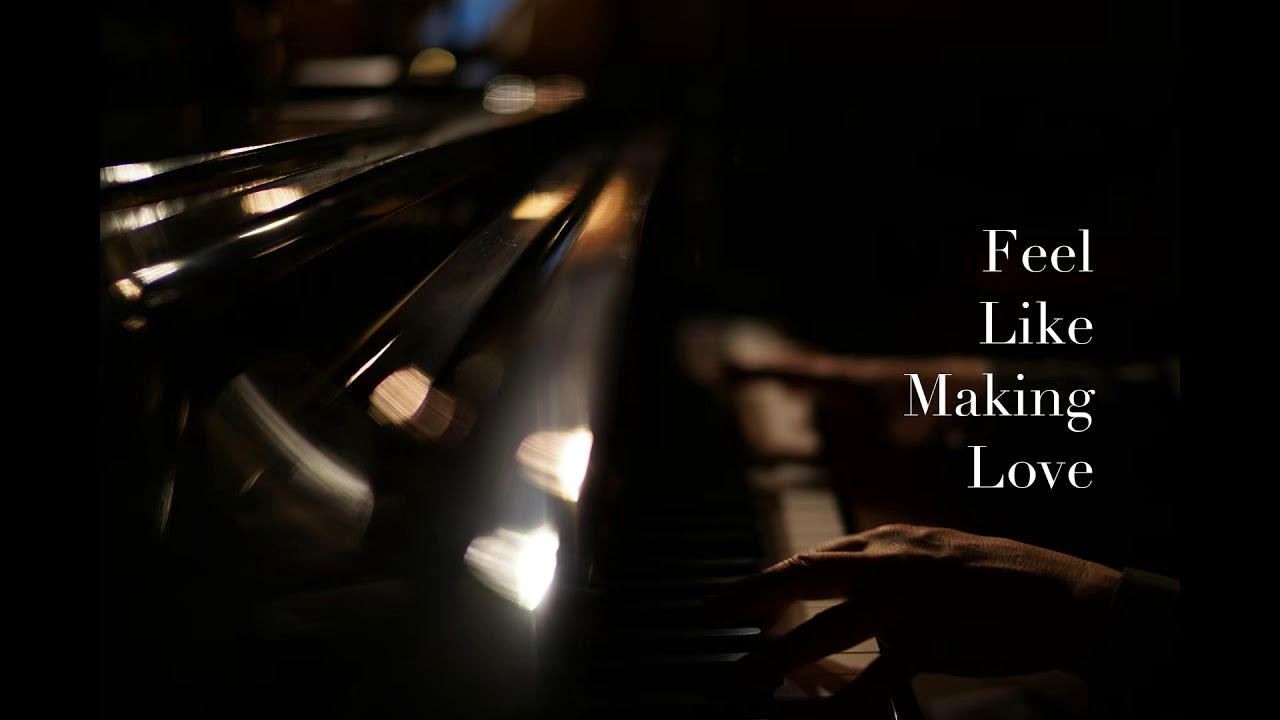 Jazz Piano Live “Feel Like Making Love” - YouTube