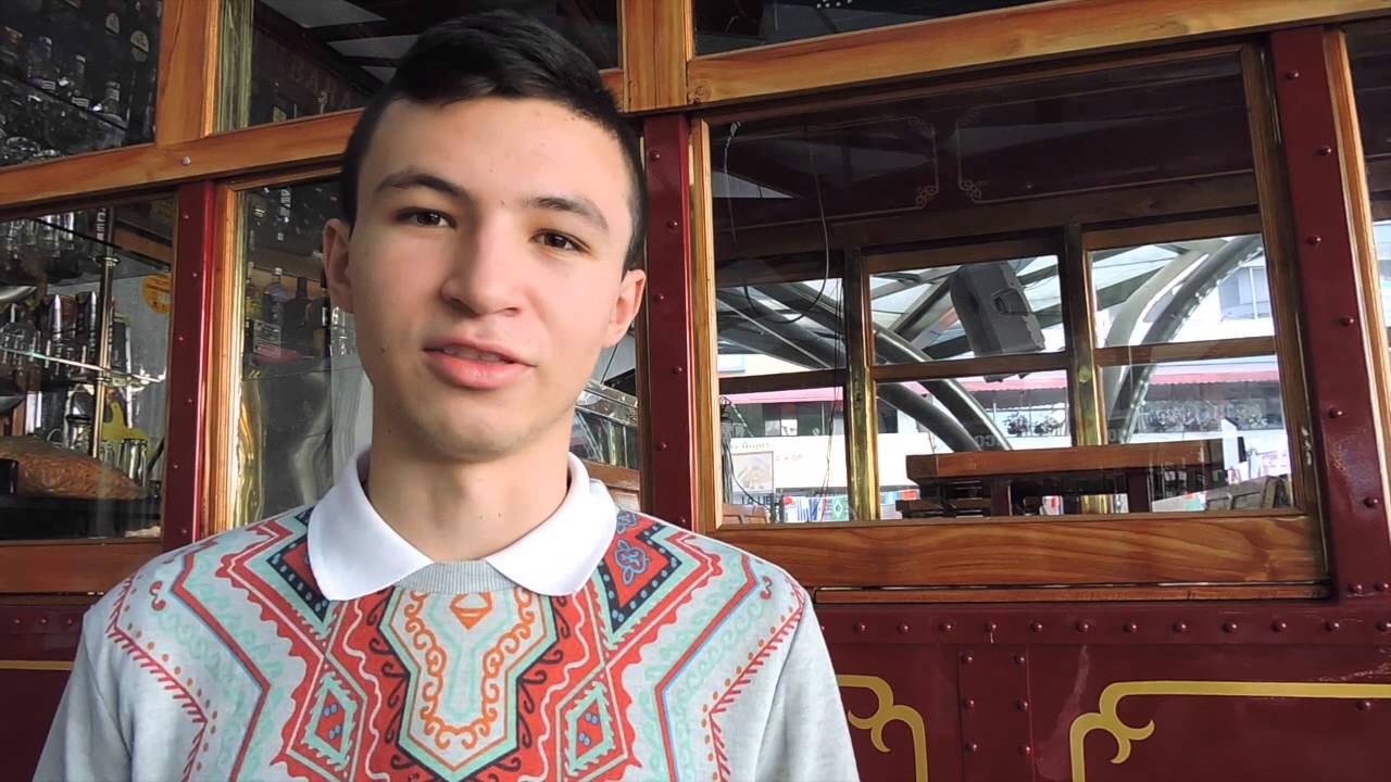 Daniel Alzate - Participante Encuentro Jóvenes la más educada - YouTube