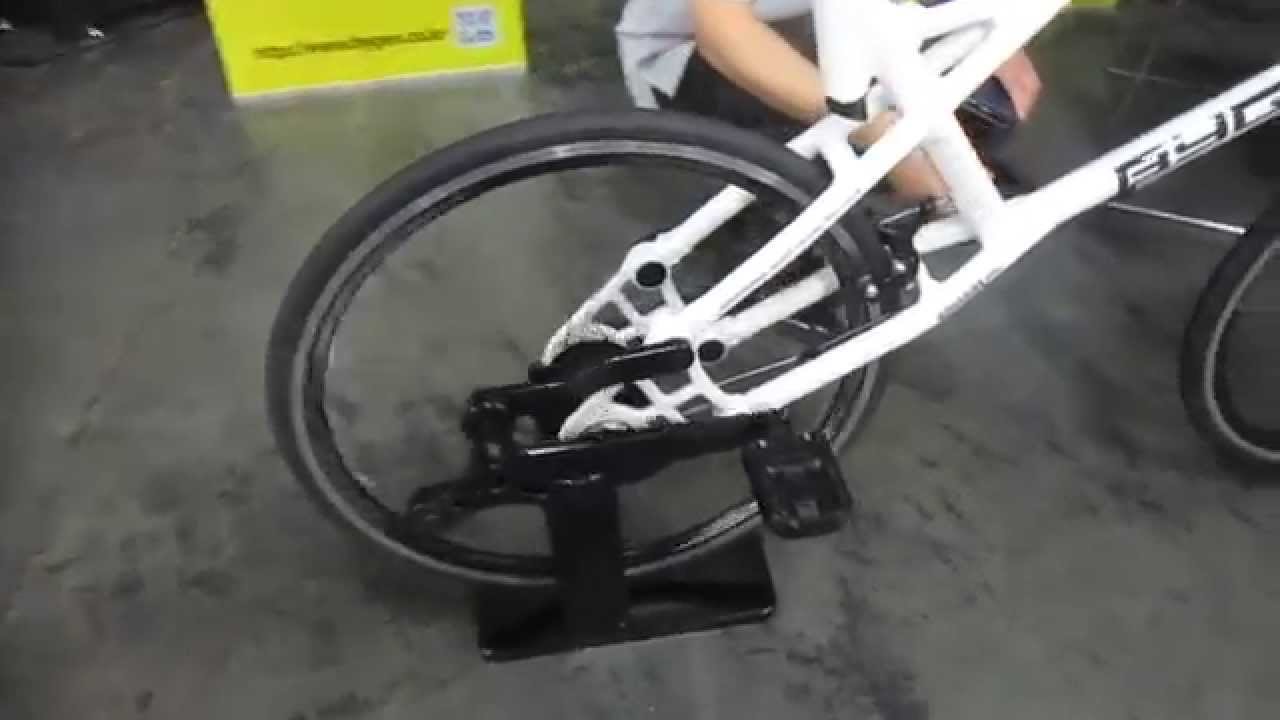 Bygen Chainless Bike---Interbike 2015 - YouTube