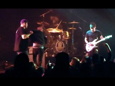 Wavves, "Nine Is God", Oriental Theater, Denver, 11/03/21 - YouTube