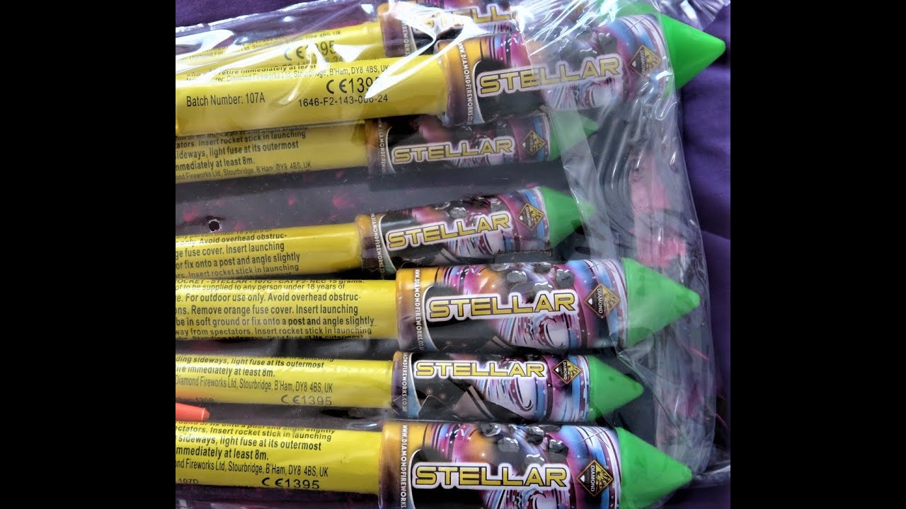 Stellar Rockets Diamond Fireworks - YouTube