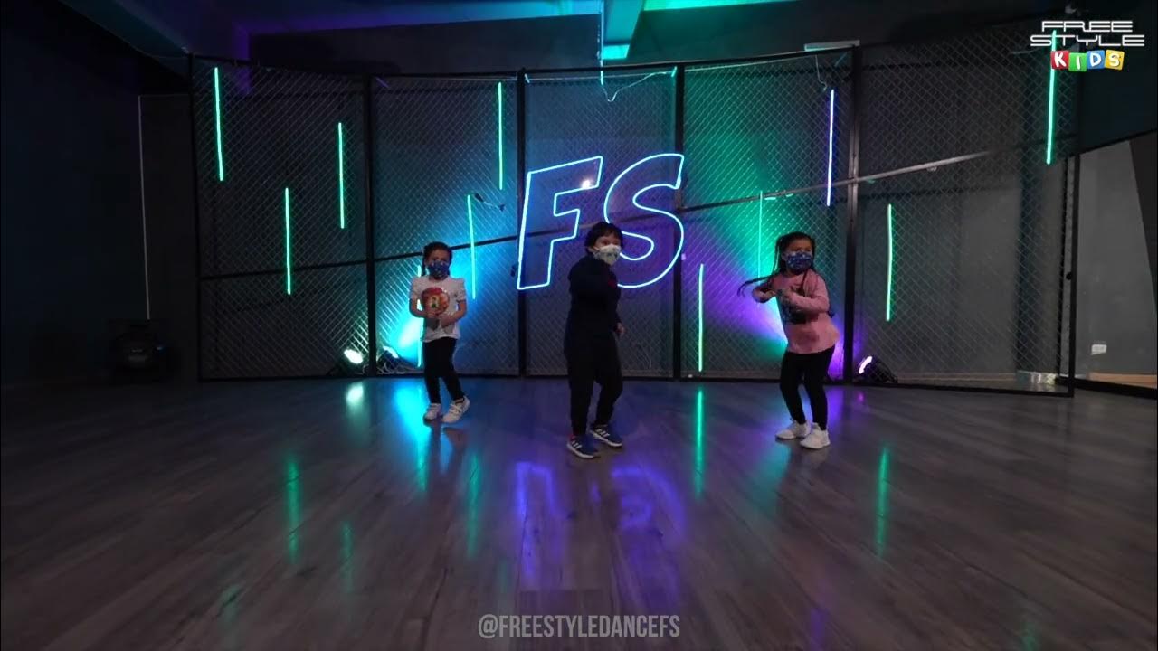 Shake it off Taylor Swift coreografía - Freestyle kids - Instagram ...