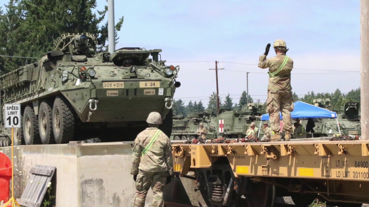 Army Field Support Battalion helps keep JBLM running - YouTube