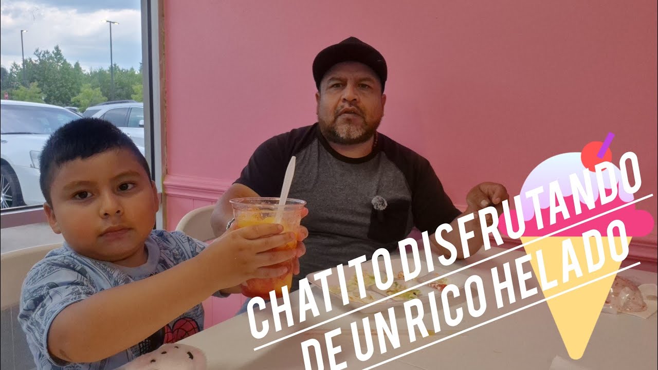 Chatito se encuentra disfrutando su rico helado. - YouTube