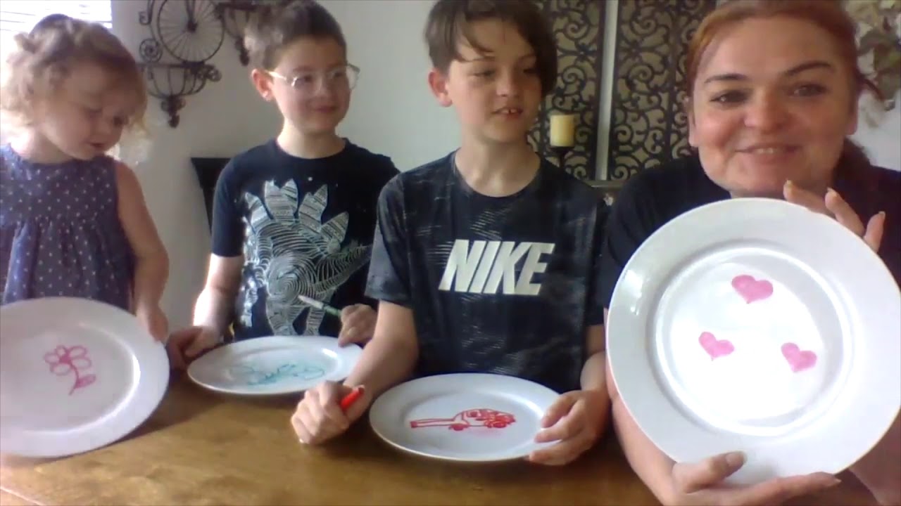 Dancing Marker - YouTube