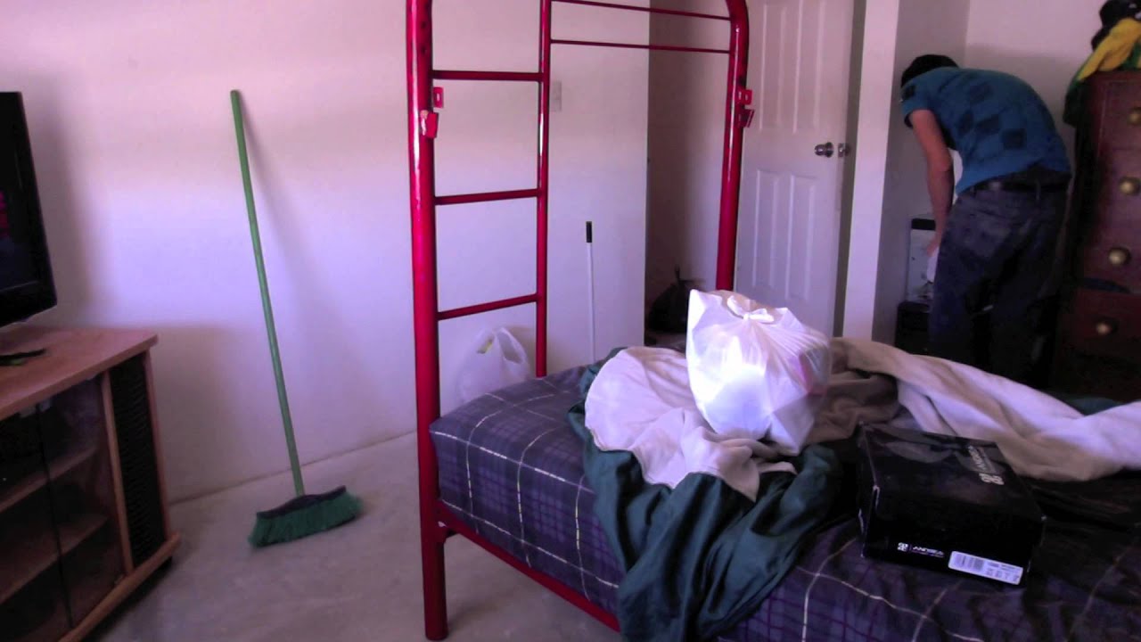 Time lapse limpiando mi cuarto - YouTube