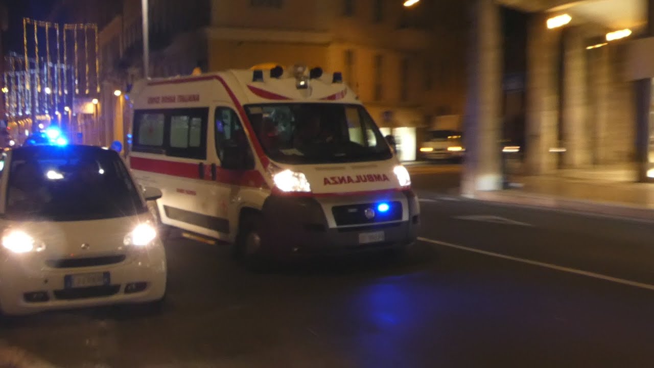 Ambulanza CRI Diano marina+Carabinieri Imperia+Automedica alfa 1 in ...