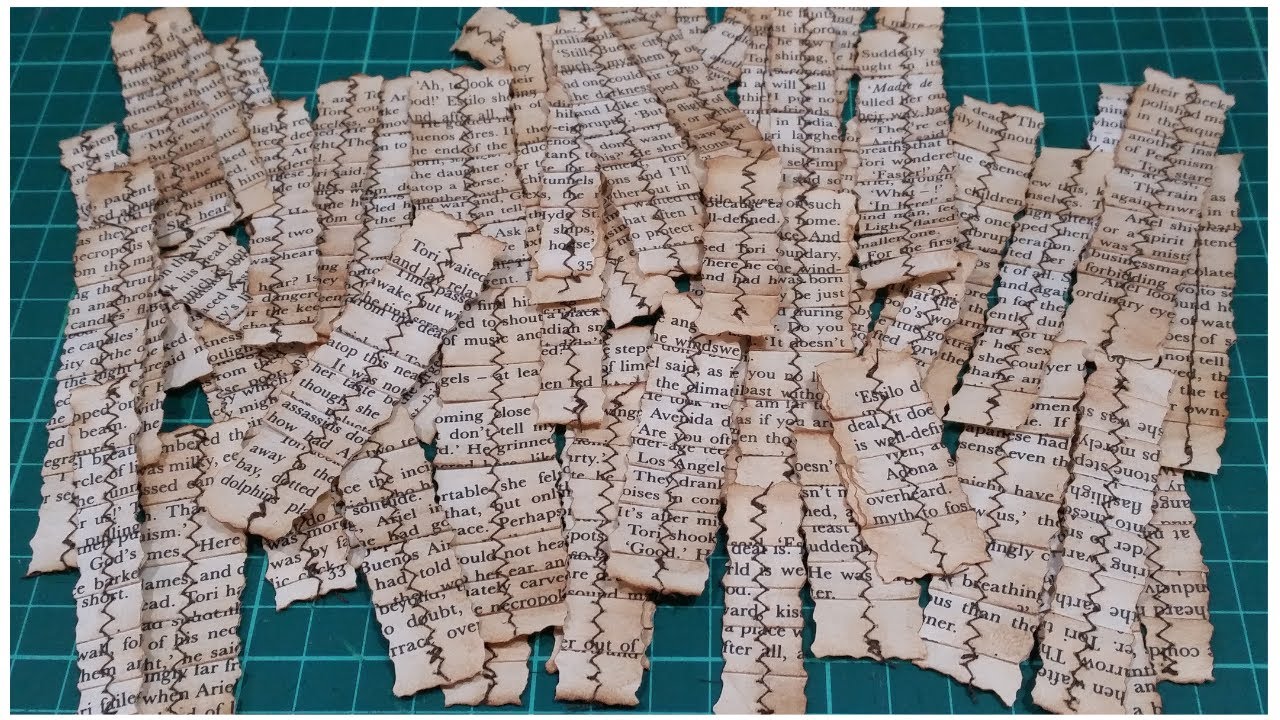 How to make a lot of tiny paper ruffles without having to fold one ...