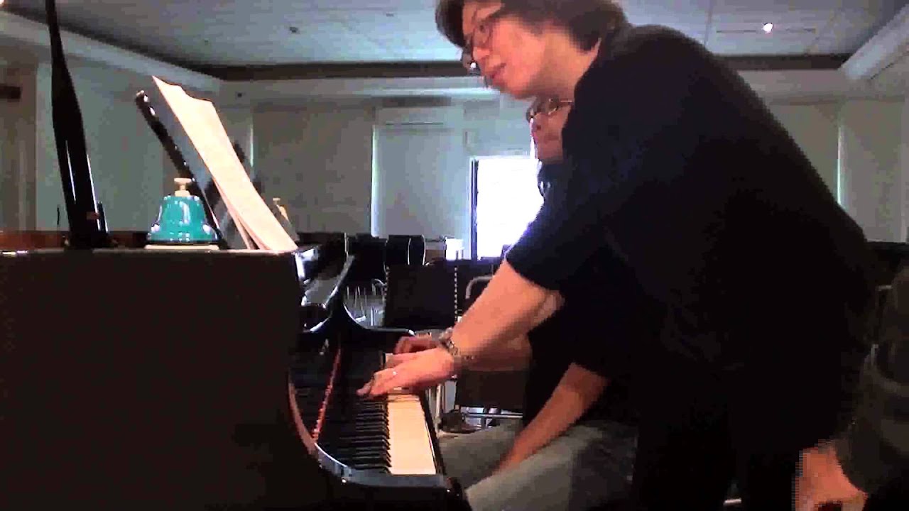 Kevin Olson "Outstanding" for 1 piano 6 hands - YouTube