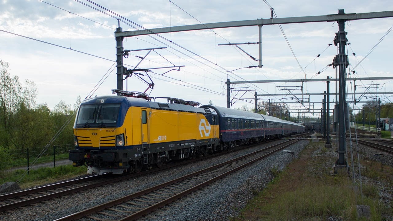 NS International 193 766 with the Nightjet | Abcoude | 09 May 2021 ...
