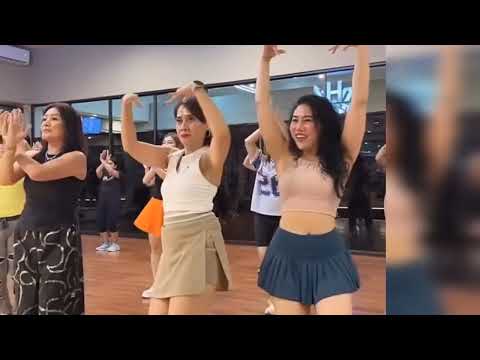 TANTE TANTE GOYANG HOT DANGDUT VIRAL TANTE-TANTE CANTIK TANE ERNIE BODY SEMOK MONTOK JANDA STW LOVER